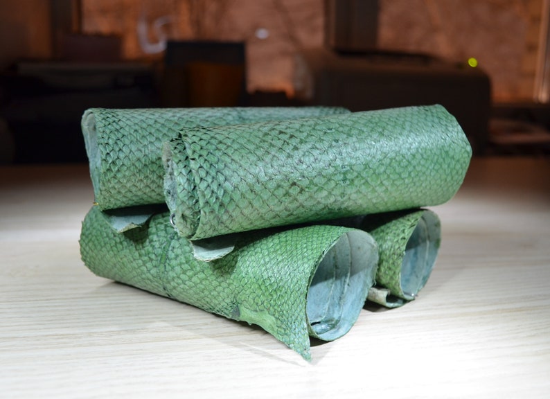 Genuine fish skin green surface treatment salmon skin | Etsy