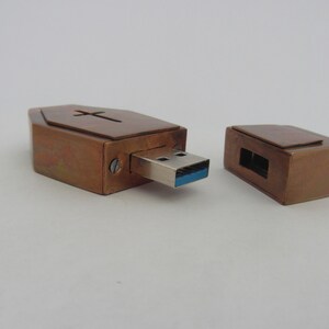 32GB Coffin Casket USB Flash Drive - Etsy