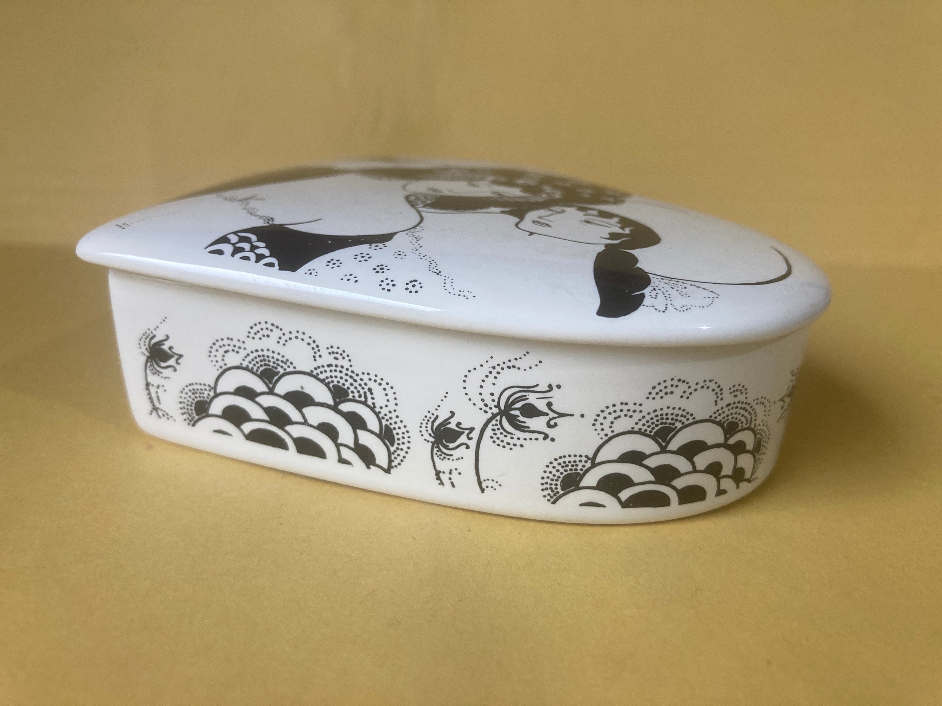 Poole Pottery the Beardsley Collection Heart-shaped Lidded - Etsy UK