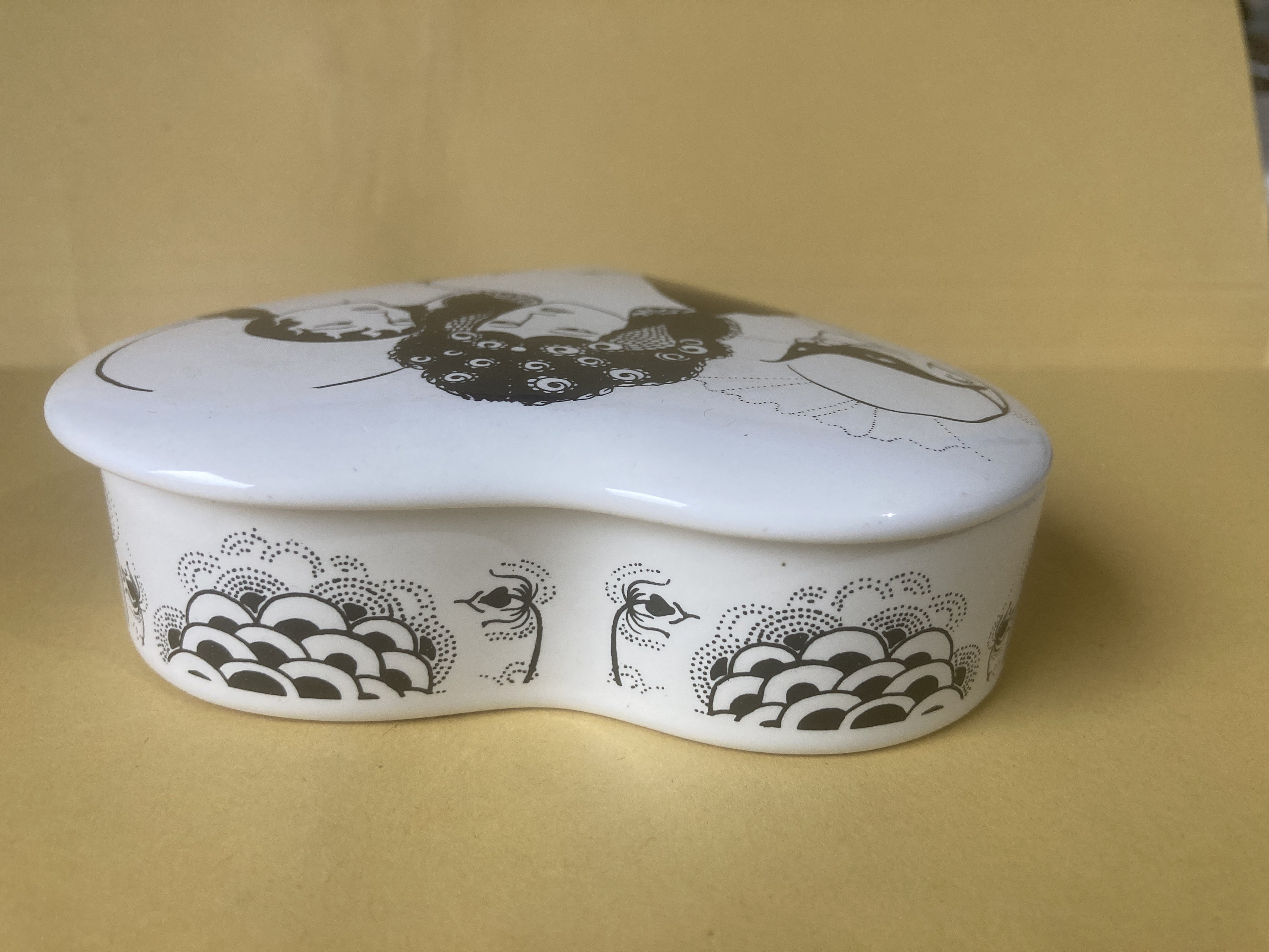 Poole Pottery the Beardsley Collection Heart-shaped Lidded - Etsy UK