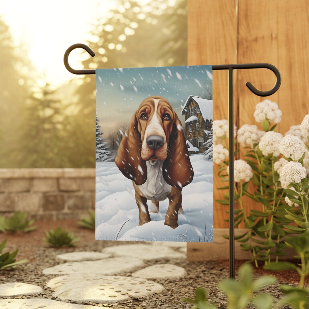 Charming Winter Basset Hound Garden Flag - Festive Outdoor Decor - Etsy