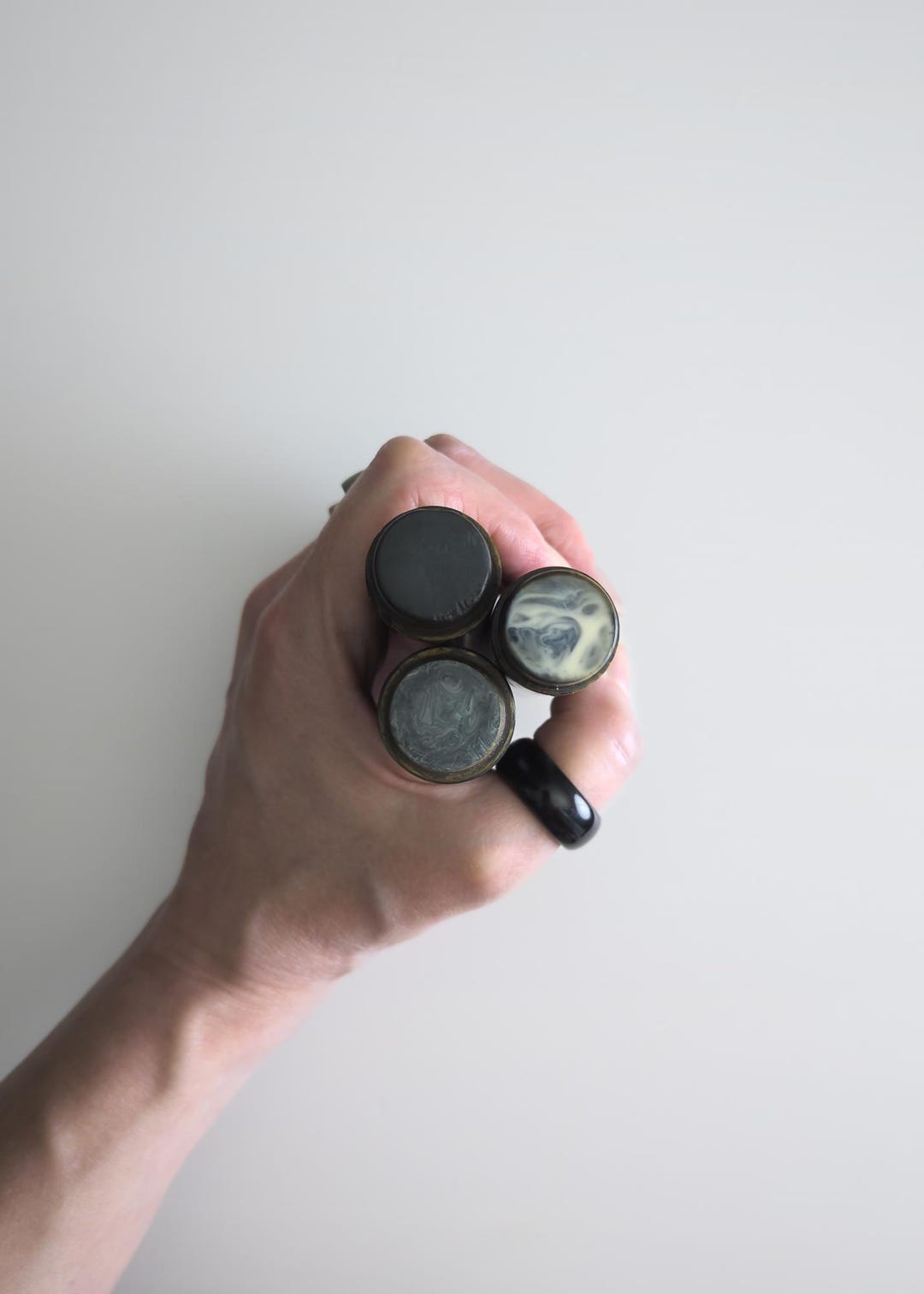 Old Bakelite Round Bar Rod 189 Grams German Bakelite Catalin Antique ...