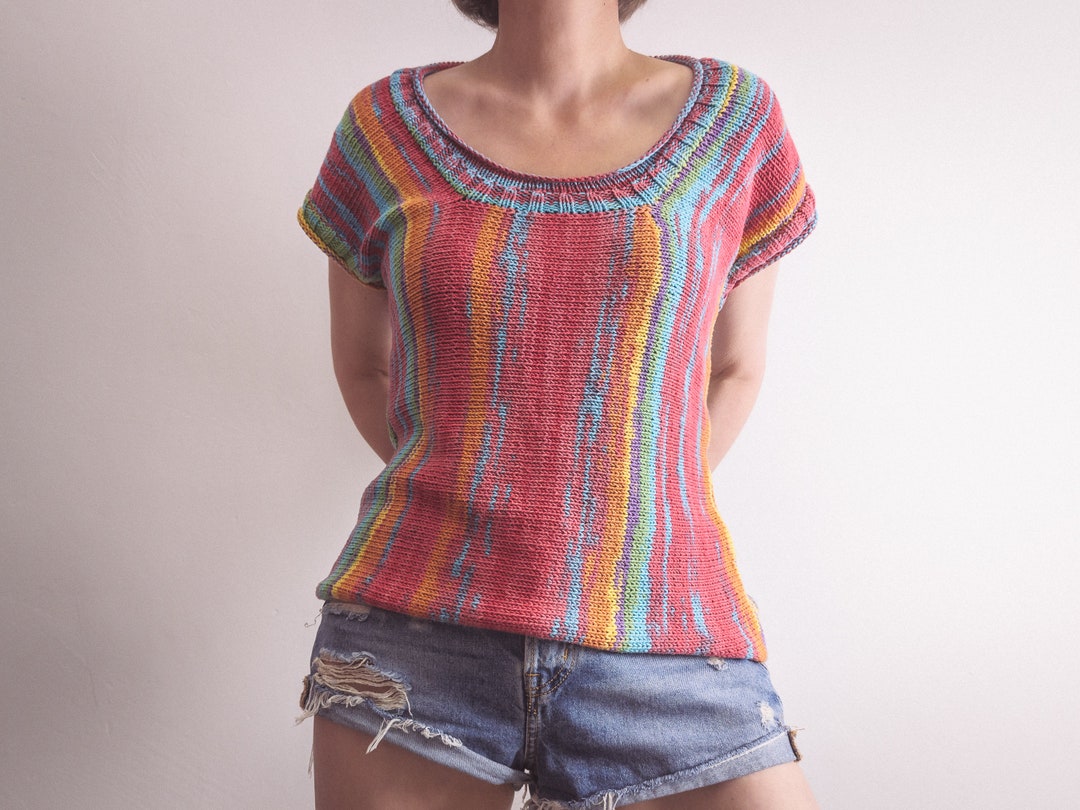 Muted variegated muscle sweater scrappy tee with clear color breaks ...