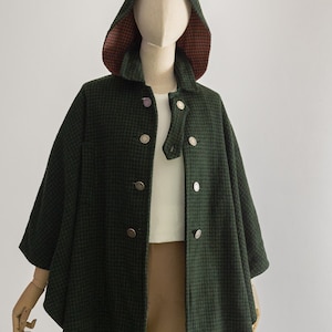 1960s Loden Plankl Cape With Hood Earthy Green Shepherd Check ...