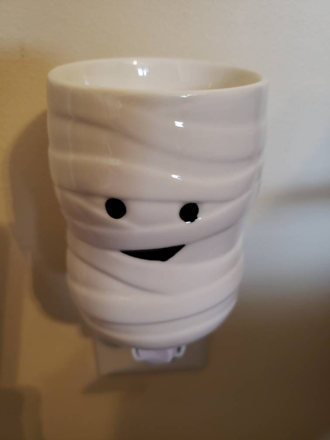 Mummy Wall Plug in Wax Warmer - Etsy