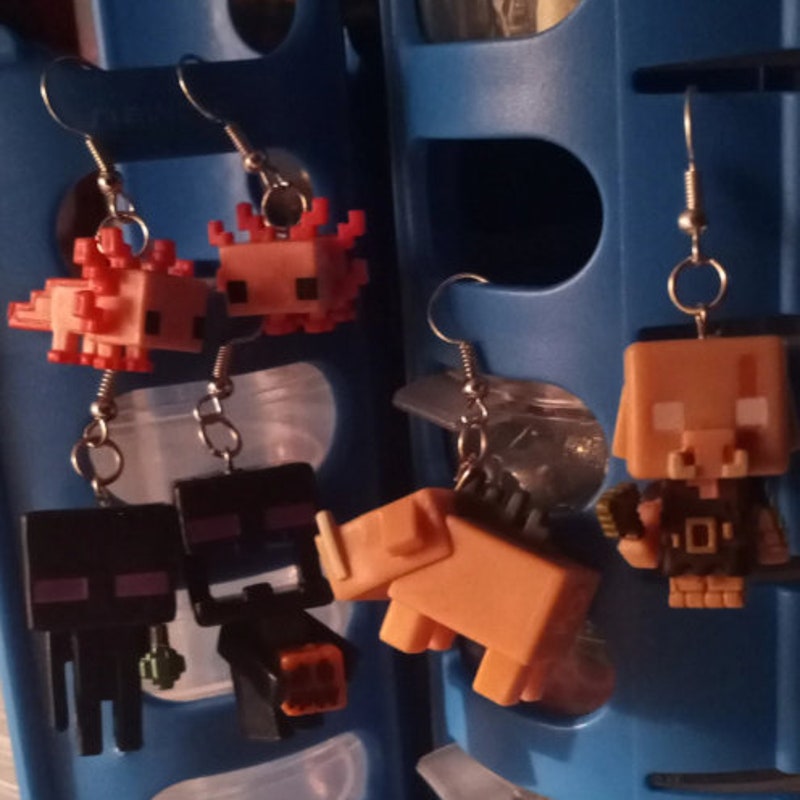 Creeper Earrings - Etsy