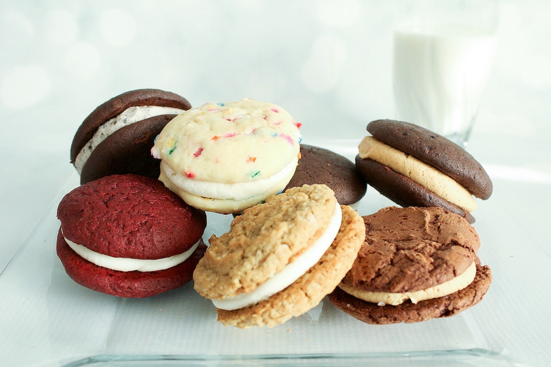 Whoopie Pie 2 Flavor Dozen, Snack Cakes, Whoopie Pies, Holiday Gifts ...