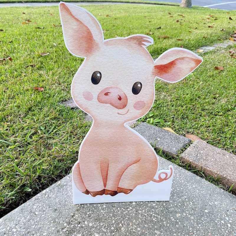 Props Pig - Etsy