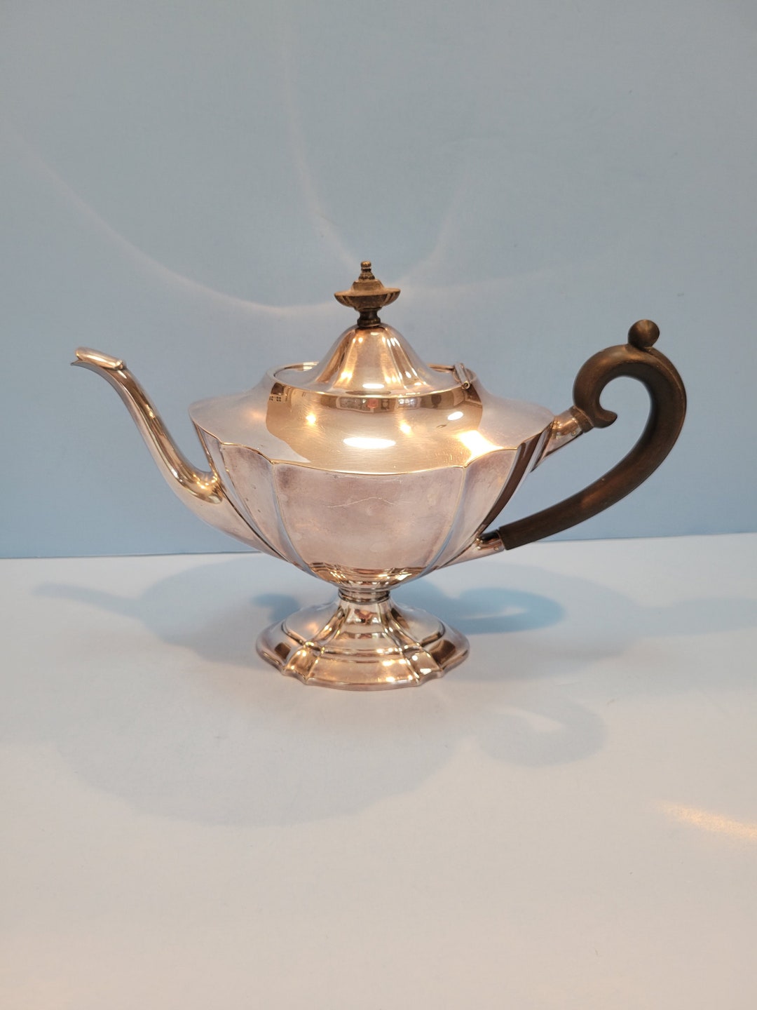 Vintage Silver Plate Tea Pot Meriden International - Etsy