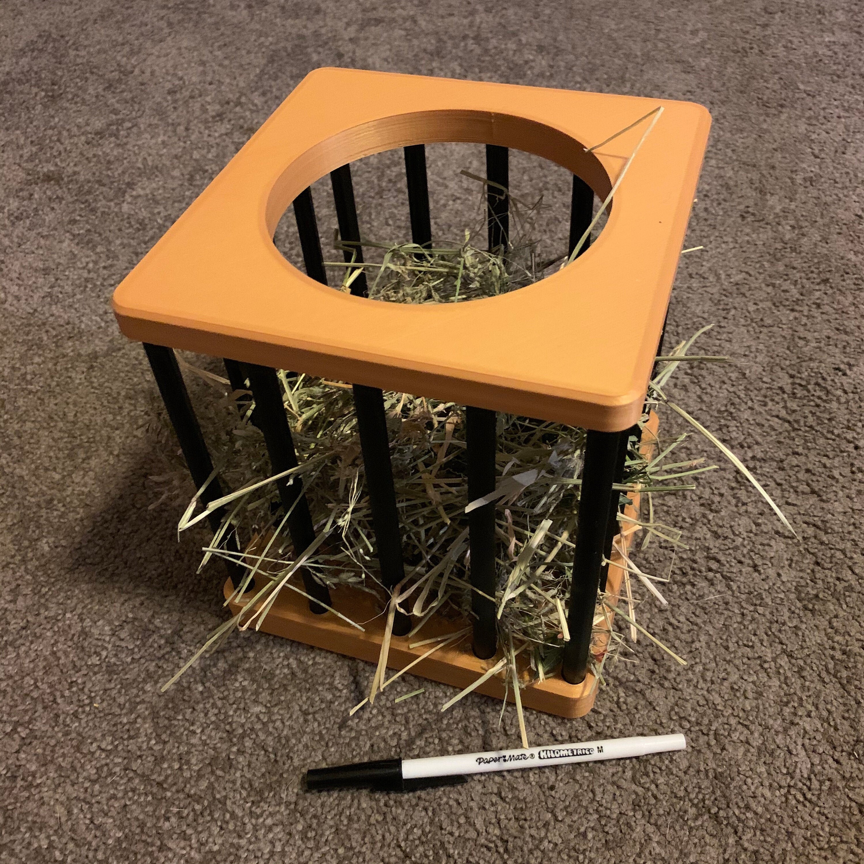 Hay Box for rabbits guinea pigs etc | Etsy