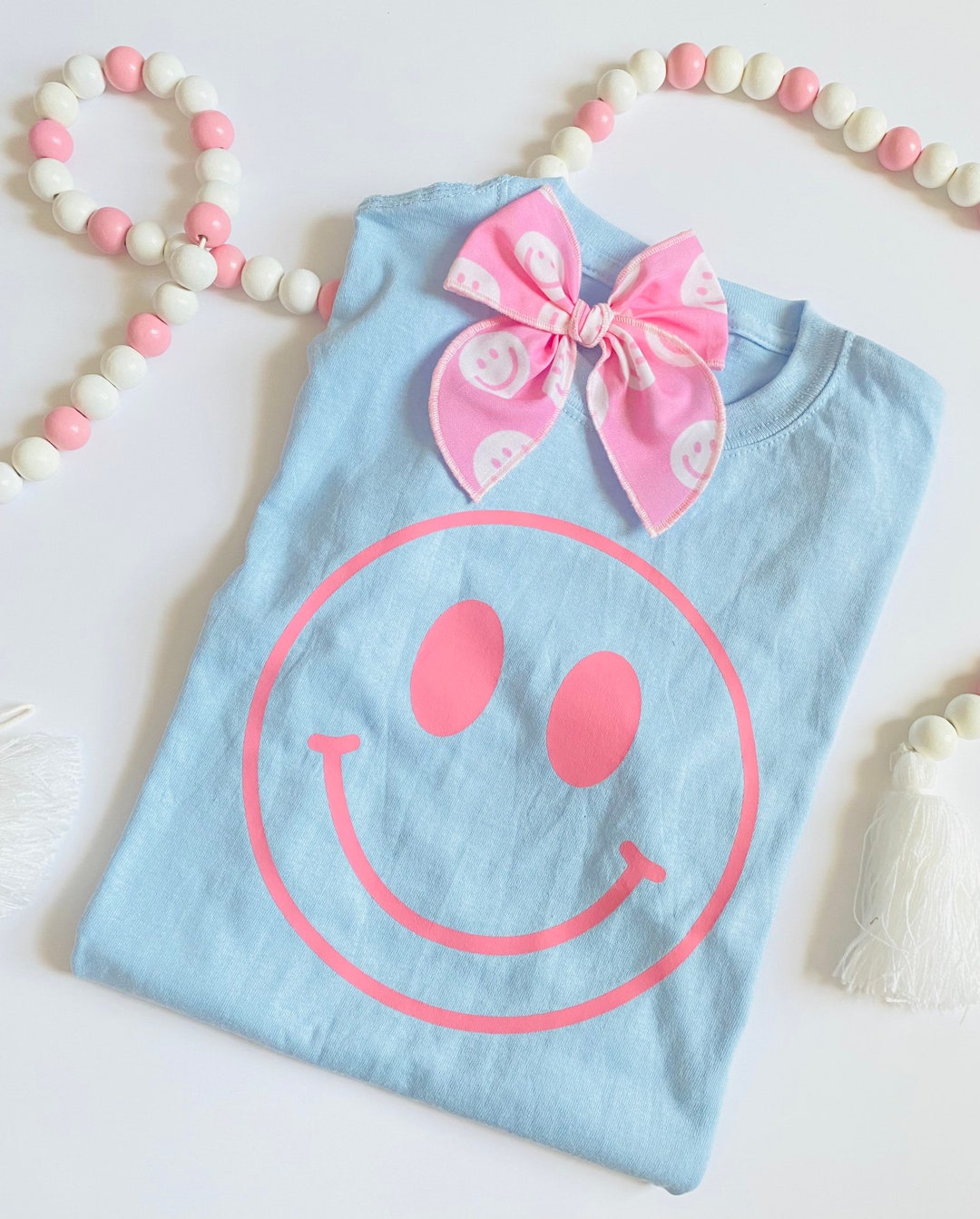 Smiley Face Tshirt, Graphic Tees, Smiley Face T-shirt for Girls, Retro ...