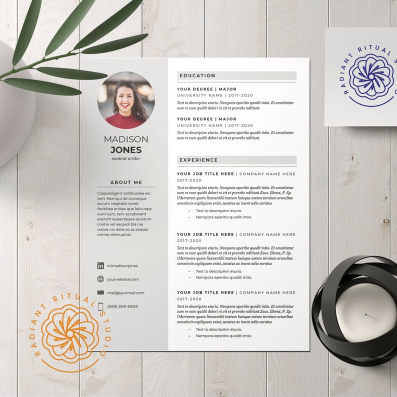 Minimalist Resume Template: Simple Grey Design (google Docs, MS Word ...