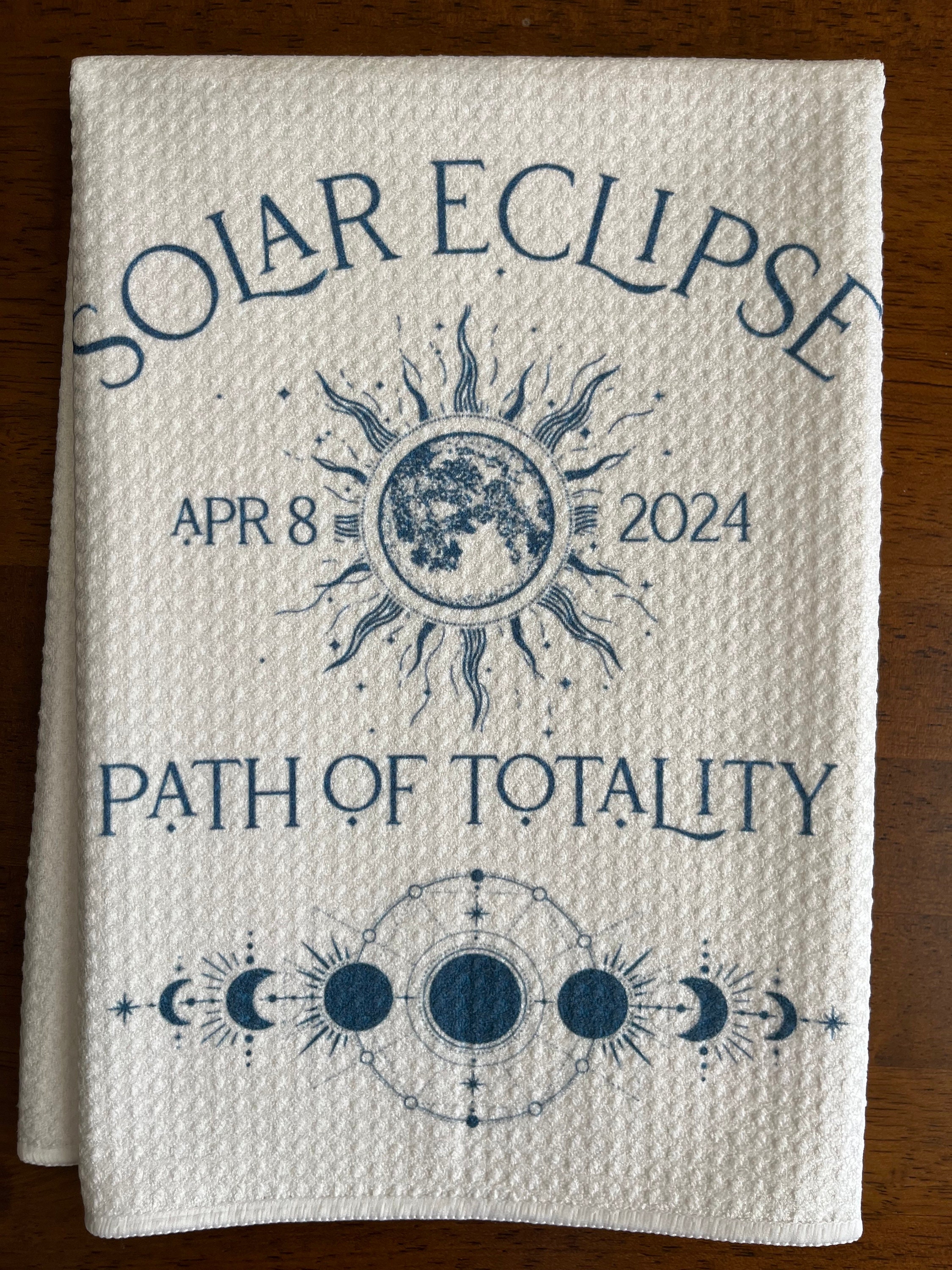Path of Totality Solar Eclipse April 8 White Decorative Waffle Weave ...