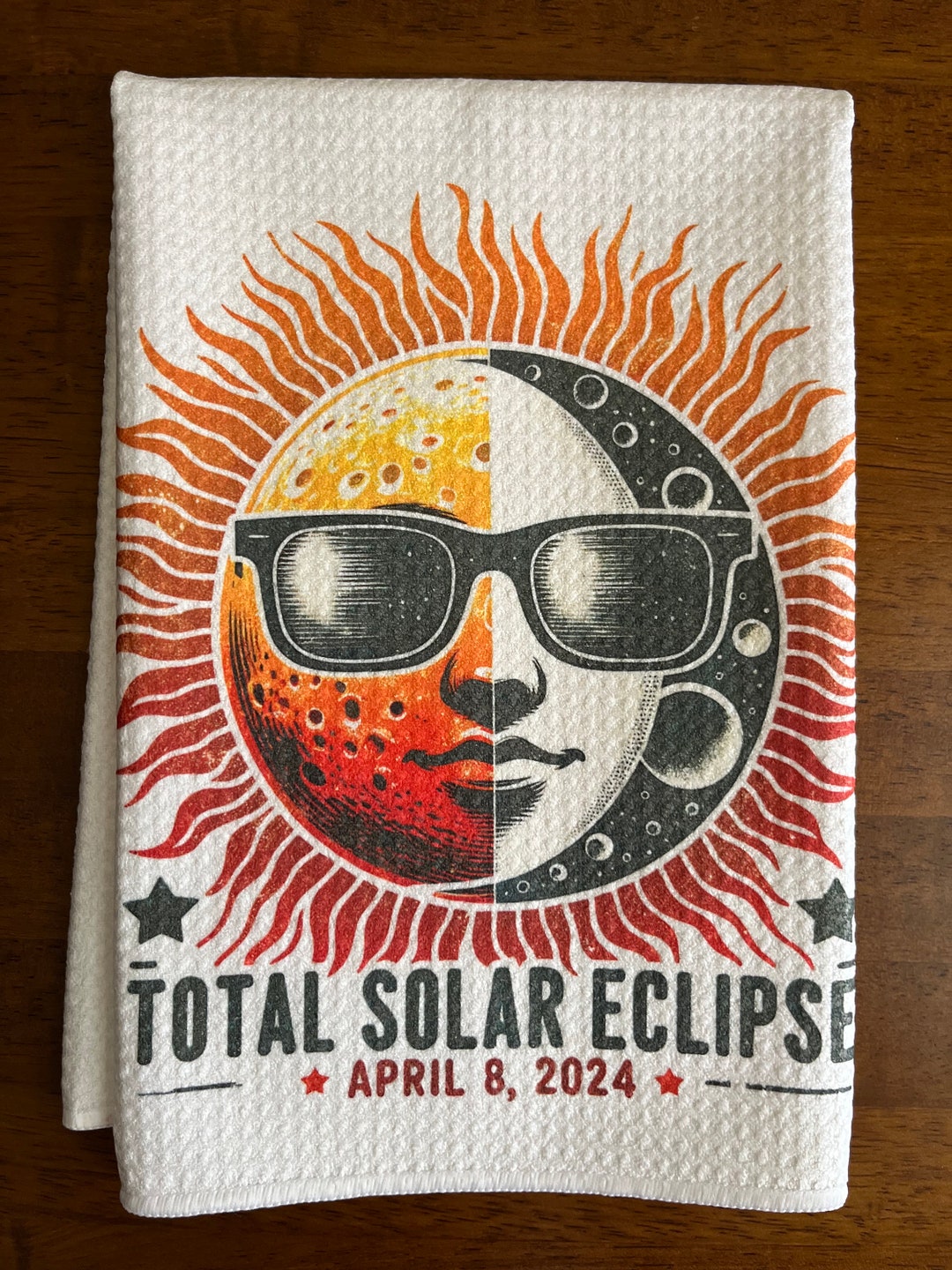 Total Solar Eclipse April 8 2024 White Decorative Waffle Weave Kitchen ...