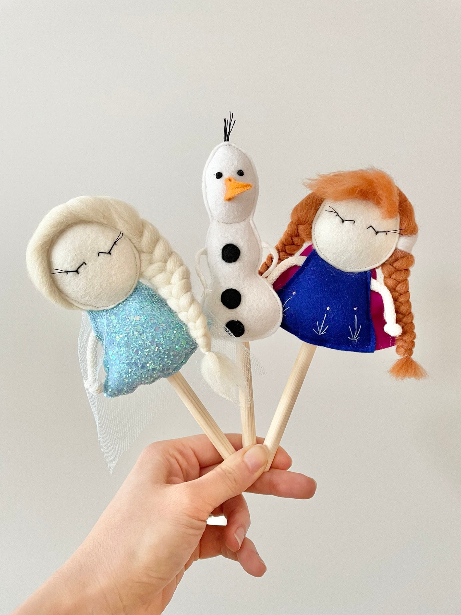 Winter Story Puppets for Mimiki Puppet Theatre - Etsy Canada