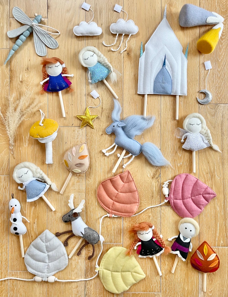 Winter Story Puppets for Mimiki Puppet Theatre | Etsy