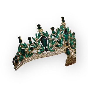 Emerald Crystal Crown LED Light-up Tiara – Pageant / Prom / Quinceañera ...