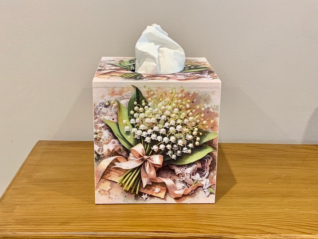 Tissue Box Cover / Decoupaged Tissue Box / Tissue Box Holder / Tissue ...