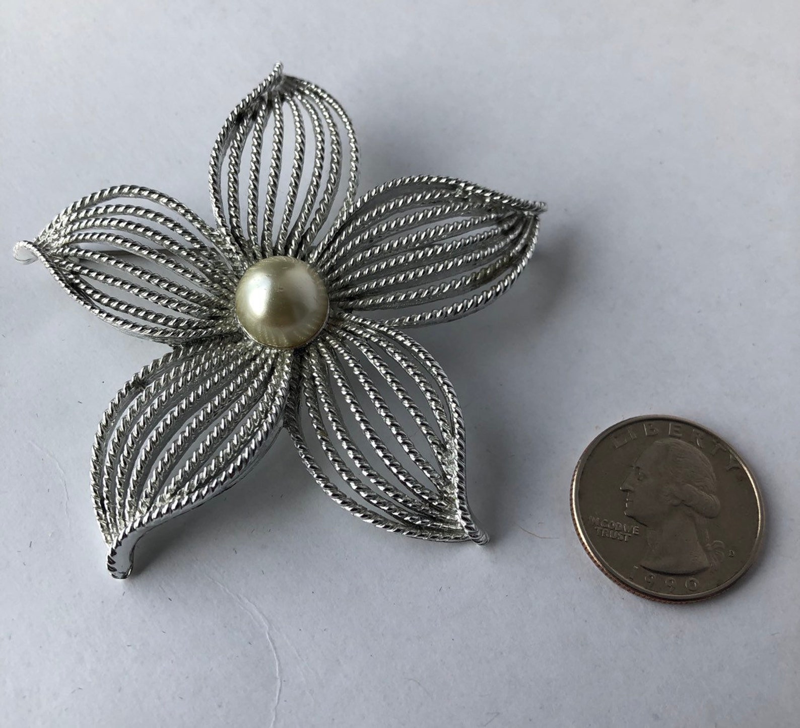 Sara Coventry Vintage Moonflower Silver Tone Brooch - Etsy