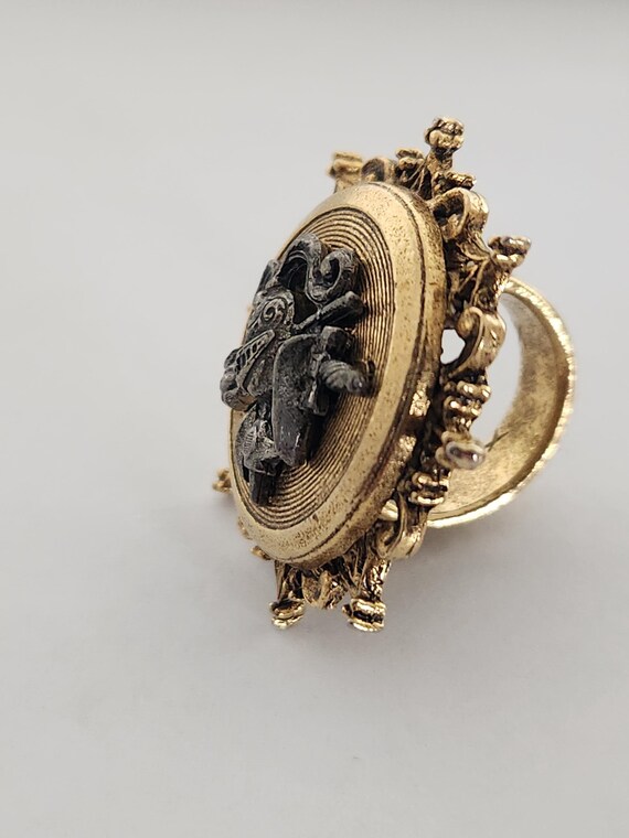 Vintage Heraldic Knight Crest Ring by Arthur Pepper - Gem