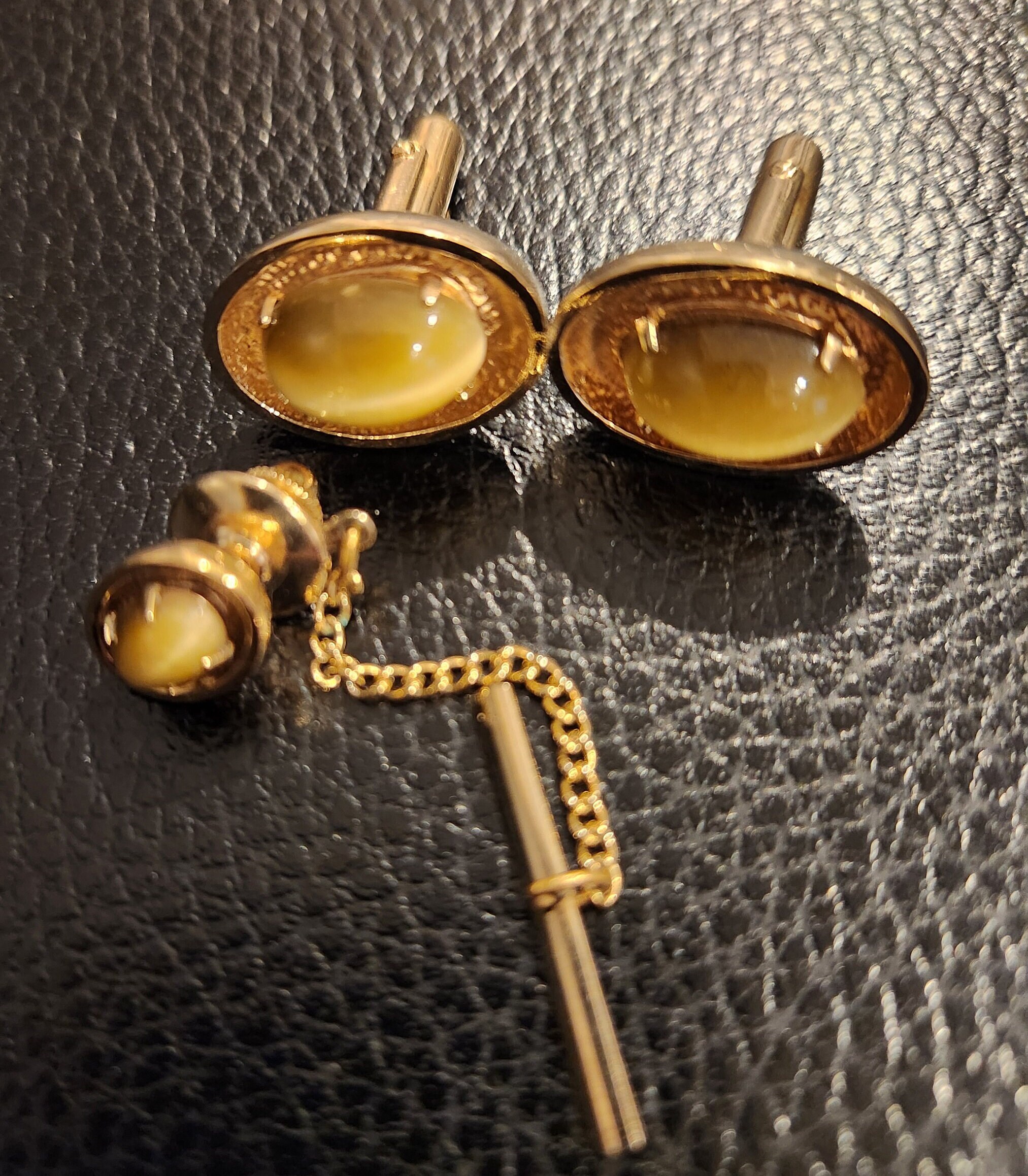 Rare Vintage Anson Karatclad Cat Eye Cufflinks and Matching Tie Tac - Etsy