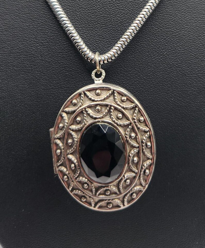 Vintage Avon Perfume Locket Pendant/brooch - Etsy