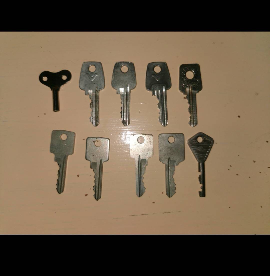 Vintage Russian Soviet Era Metal Keys Lot of 10 Keys - Etsy