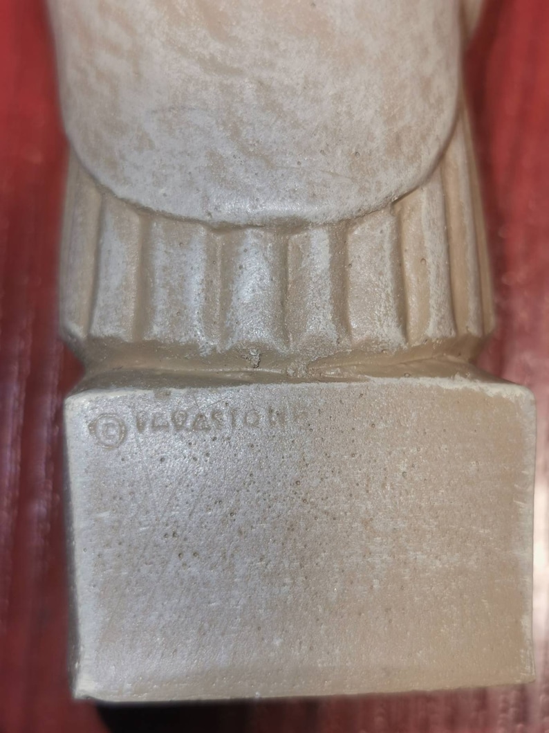 Sara Weet Waar Abraham De Mosterd Haalt Figurine Sara Knows - Etsy