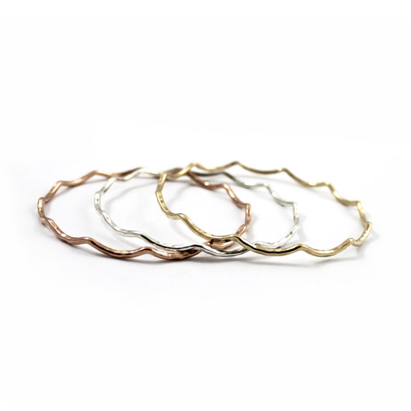 Wavy Bangle - Etsy