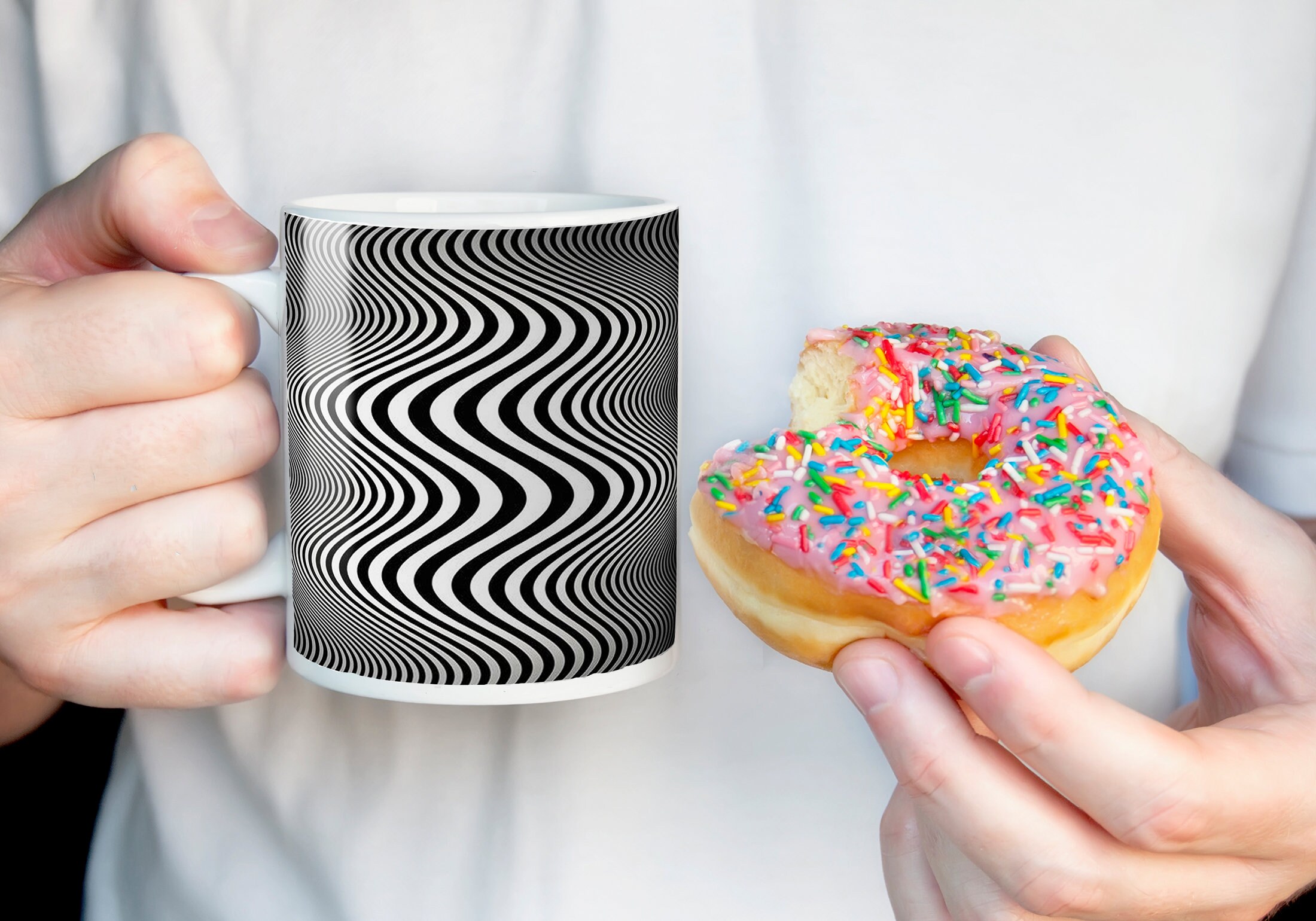 Optical Illusion Wavy Lines Ceramic Mug 11oz Geometric Abstract Pattern ...