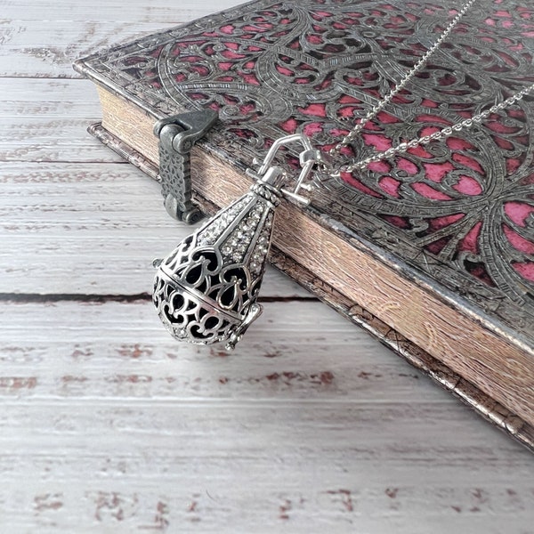 Gothic Locket - Etsy