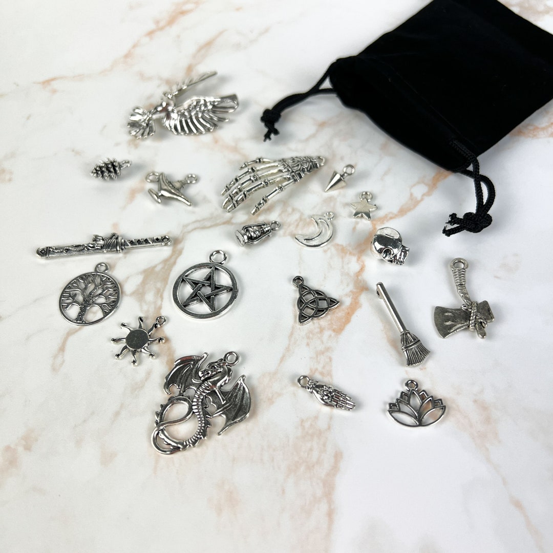 Charm Casting Kit: 19 Divination Charms With Black Velvet Pouch ...