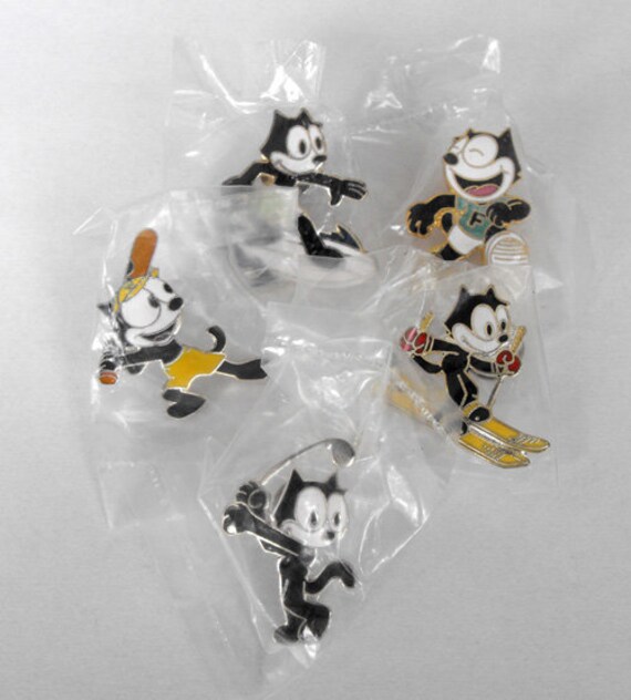 FELIX the Cat 5 X Pin Felix Running on Surfboard Skiing - Etsy