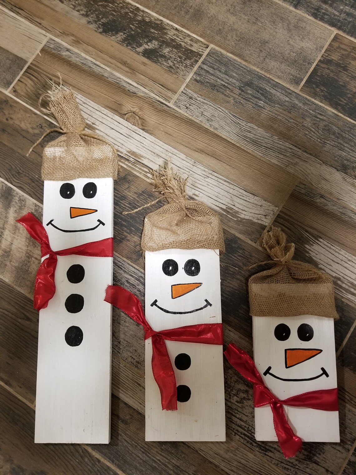 Rustic Wooden Snowmen Set of 3 - Etsy