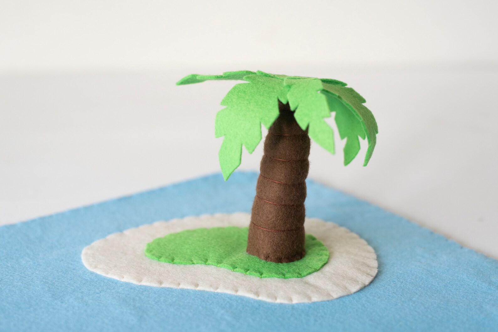 RTS Palm Tree Island Playmat, Pirates and Mermaid Pretend Play. - Etsy ...