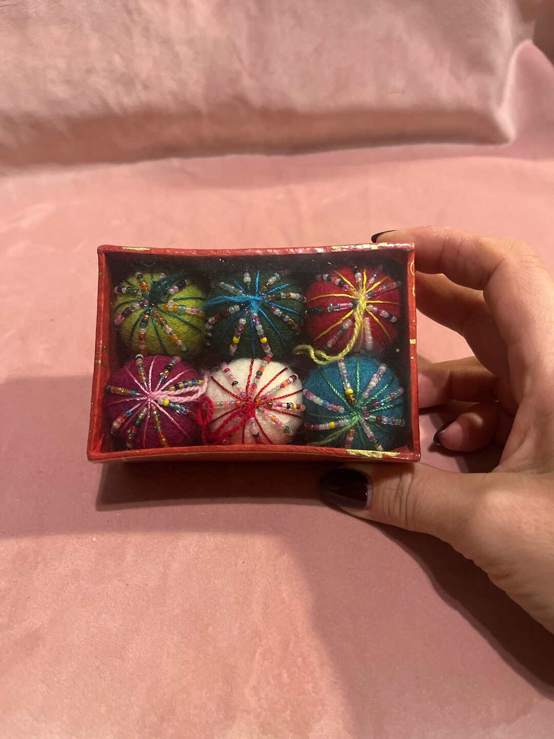 Unique Set of 6 Wool Christmas Baubles,different Colours. - Etsy