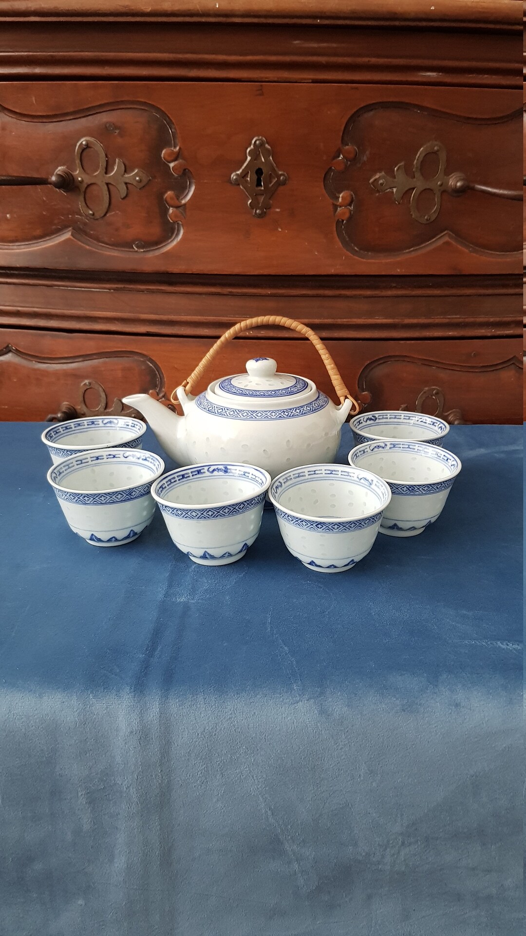 Vintage Set of 4 Pieces Teapot and Cups. Vintage Chinese Rice Koy Fish ...