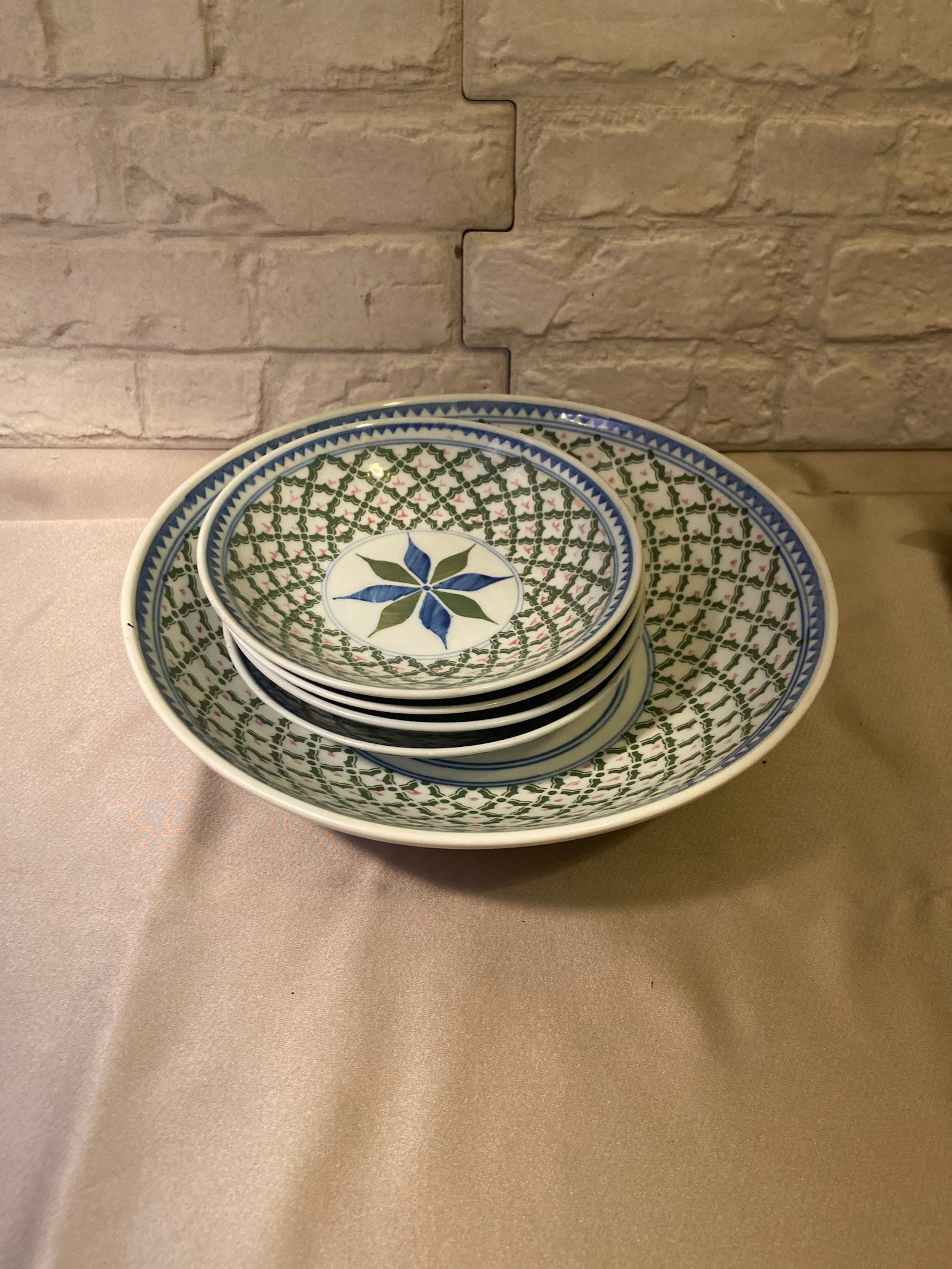 Vintage Chinese Set of 5 Salad Bowls.large Bowl and 4 Small | Etsy UK