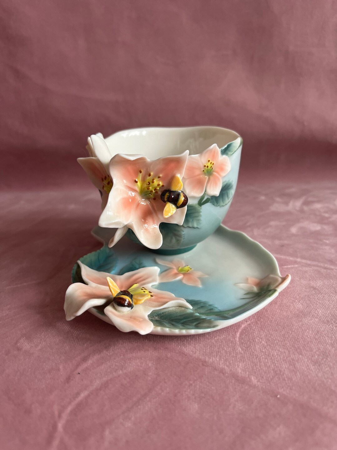 Beautiful Franz Porcelain Bee Design Cup,saucer FZ00036. - Etsy