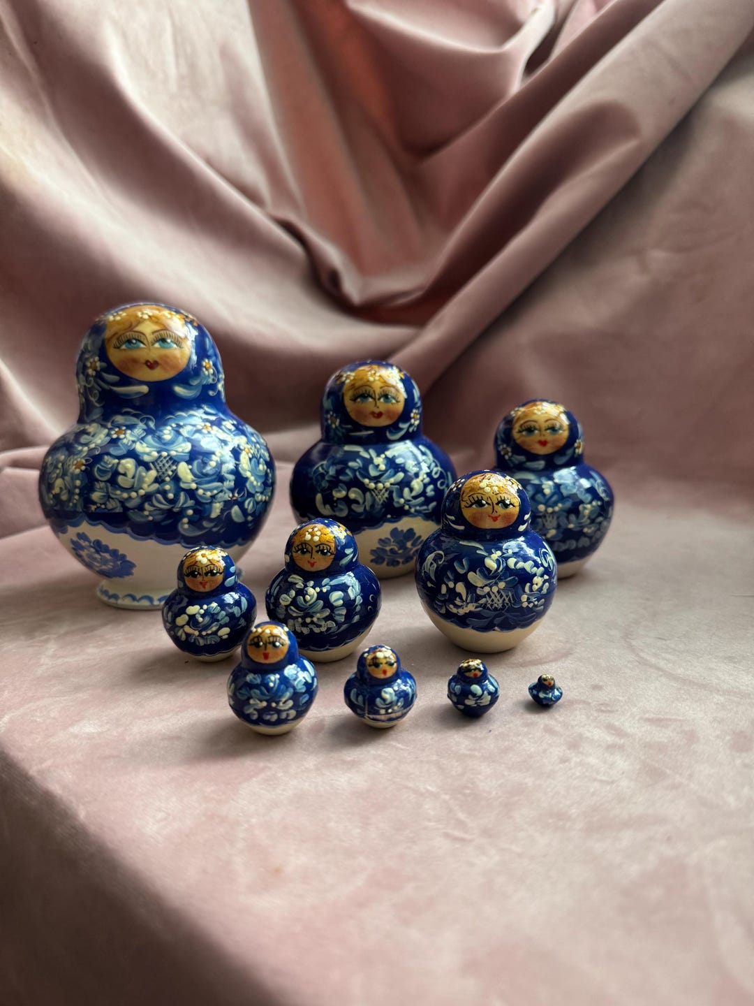 Vintage Nesting Doll. Set of 13 Hand Painted Blue Matryoshka With White ...