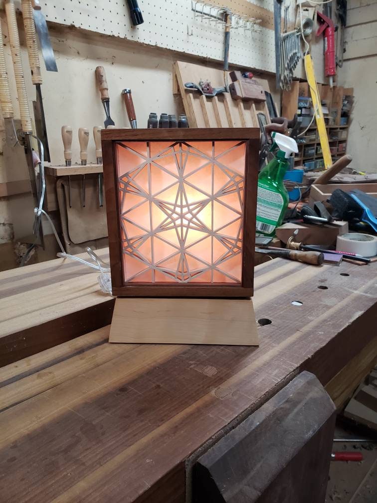 Decorative Kumiko Lamp With Dovetailed Case. - Etsy