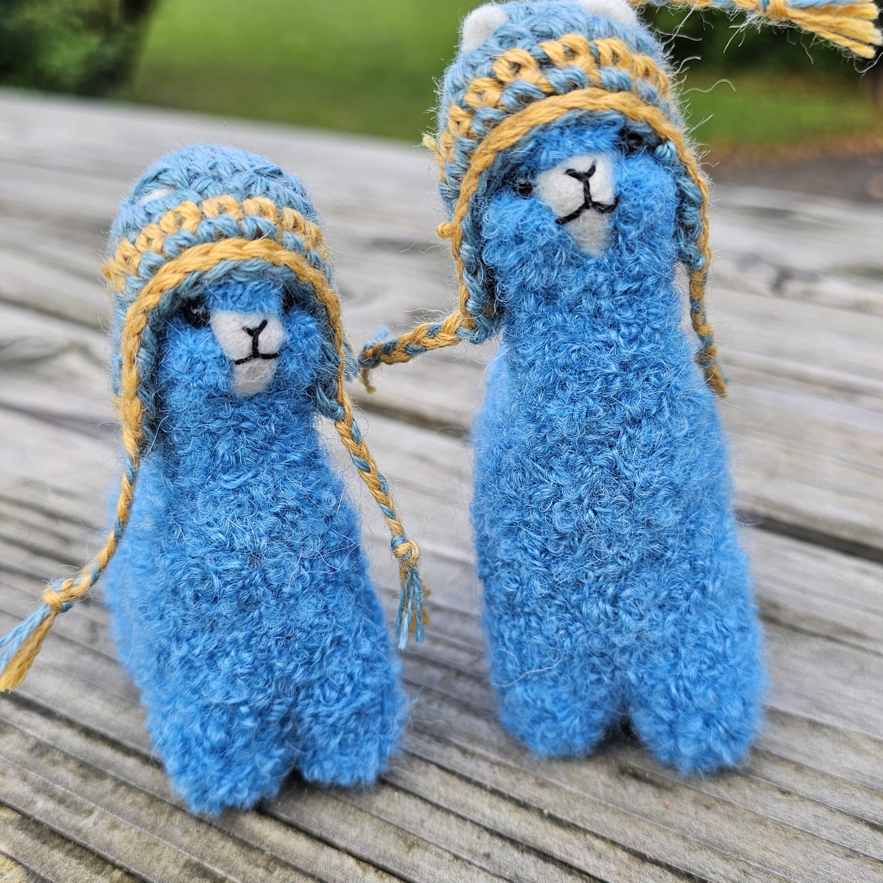 Mini Alpaca Figures With Hat (chullo), 9 Cm (3.5"), Alpaca Figure-toy ...