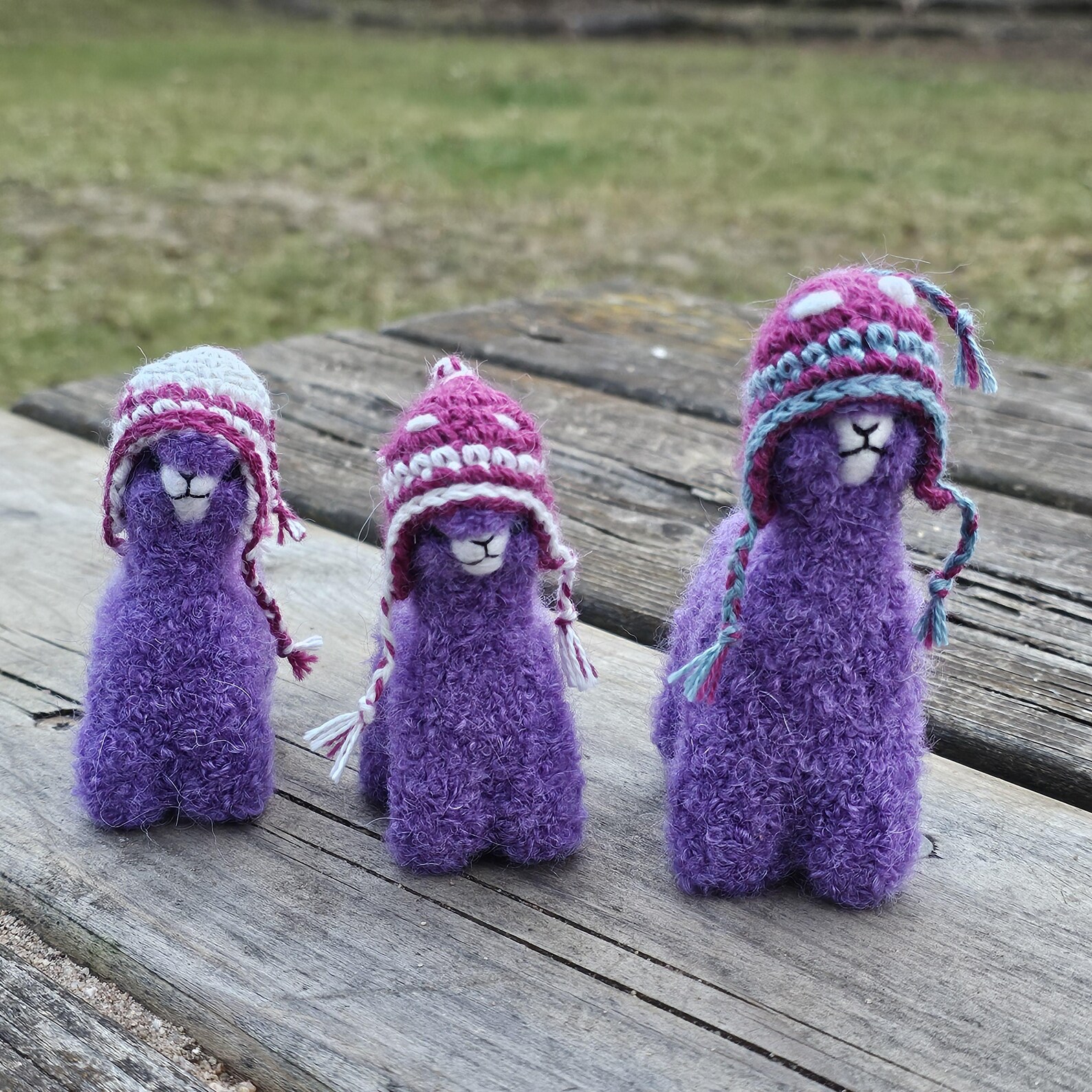 Mini Alpaca Figures With Hat (chullo), 9 Cm (3.5"), Alpaca Figure-toy ...