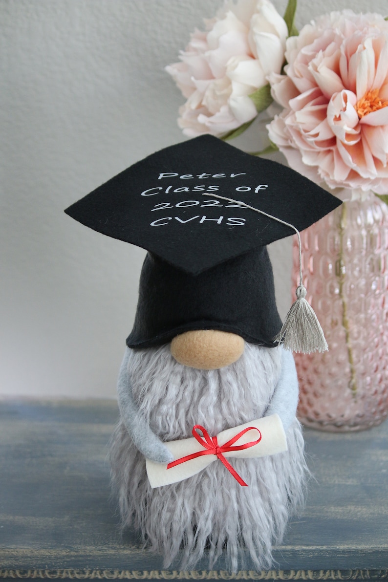 Graduation Gnome (made to Order) - Etsy