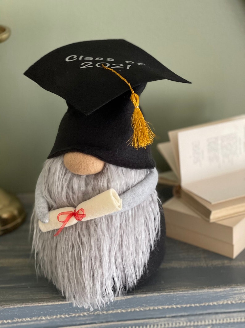 Graduation Gnome (made to Order) - Etsy