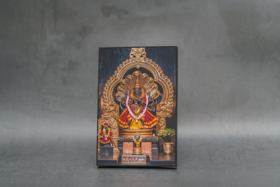 Narasimhadev Beautiful Small Picture, Krishna Style, Mayapur Murti ...