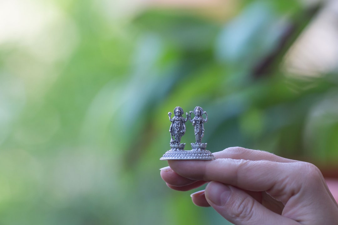 Silver Laxmi Narayana Murti 1 Inch ,deity Gopal ,hare Krishna ...