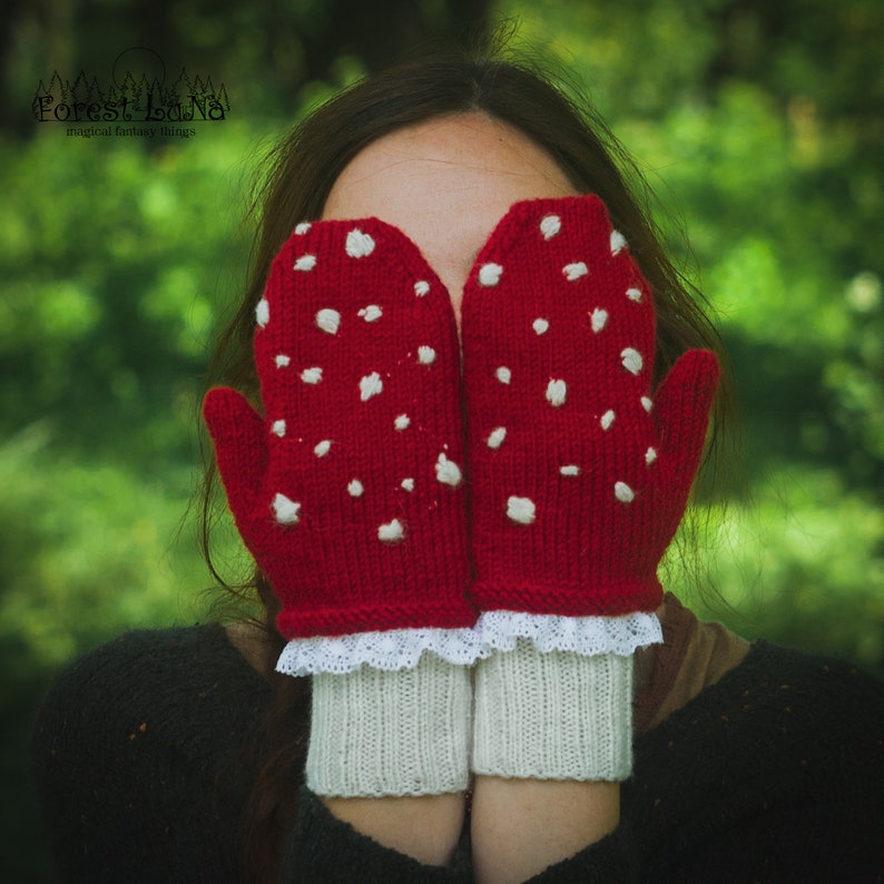 Forest Green Witch Amanita Gloves. Warm Winter Mushroom Mittens. Hand ...