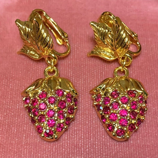 Avon Strawberry - Etsy