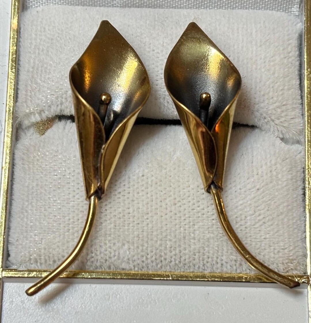 Vintage Signed Stuart Nye Gold Calla Lily Pierced Earrings Hand Wrought ...